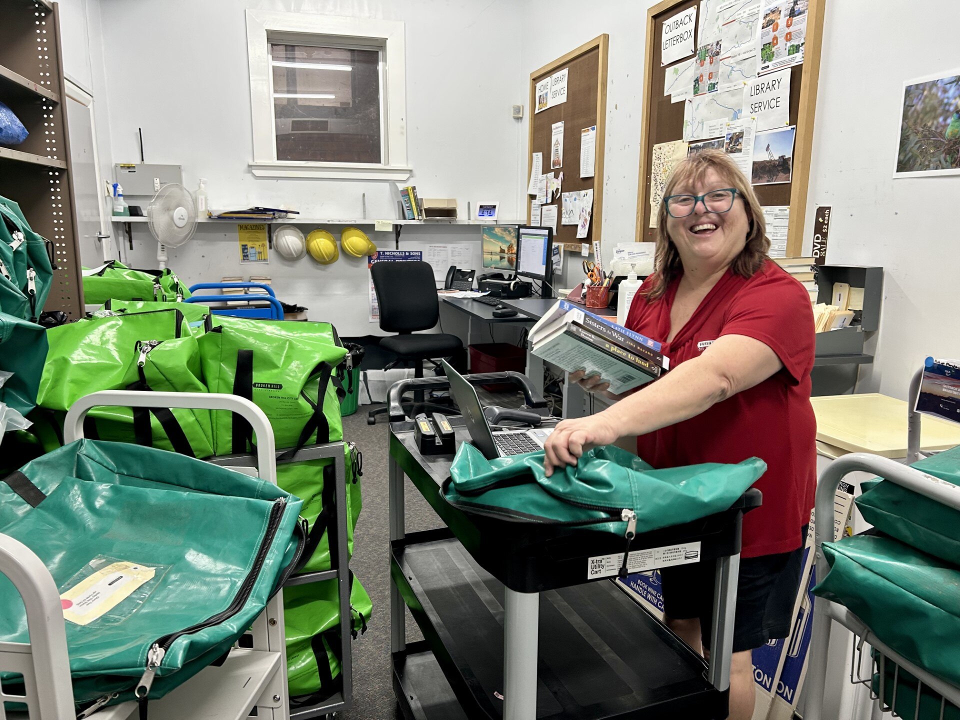 Outback Letterbox Library service continues to thrive in far west NSW ...