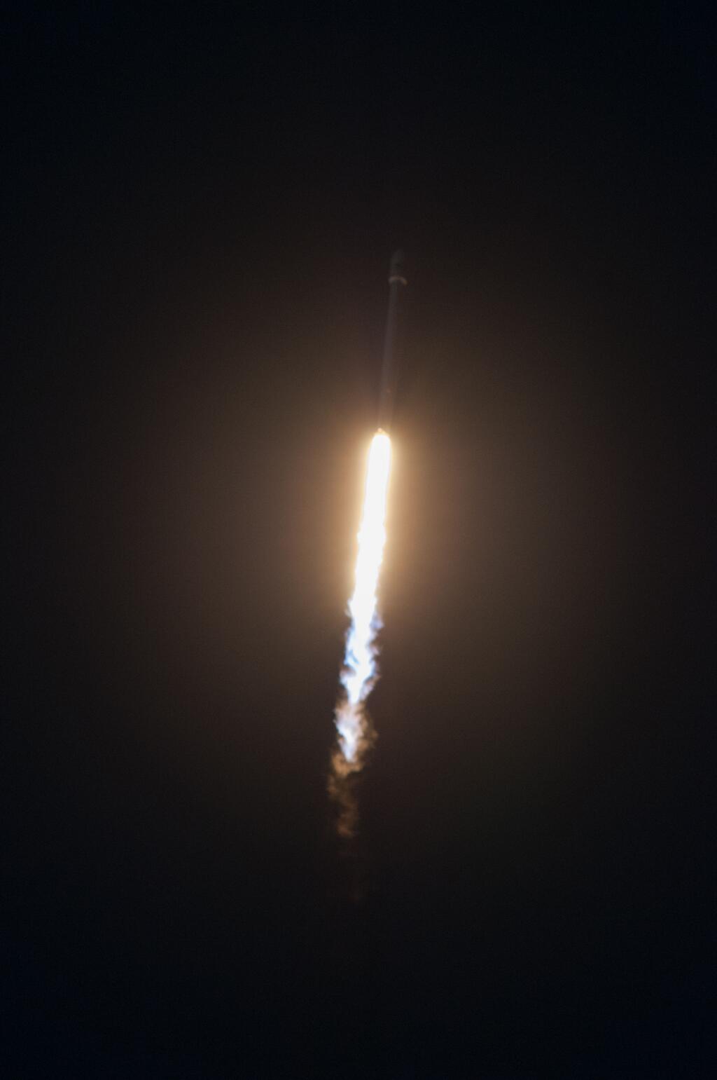 SpaceX rocket successfully launches SES-8 satellite, seeks foothold in ...