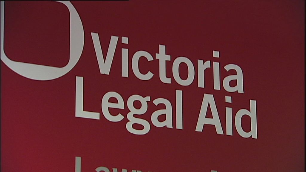 Vic Government backs Legal Aid over funding cuts - ABC News