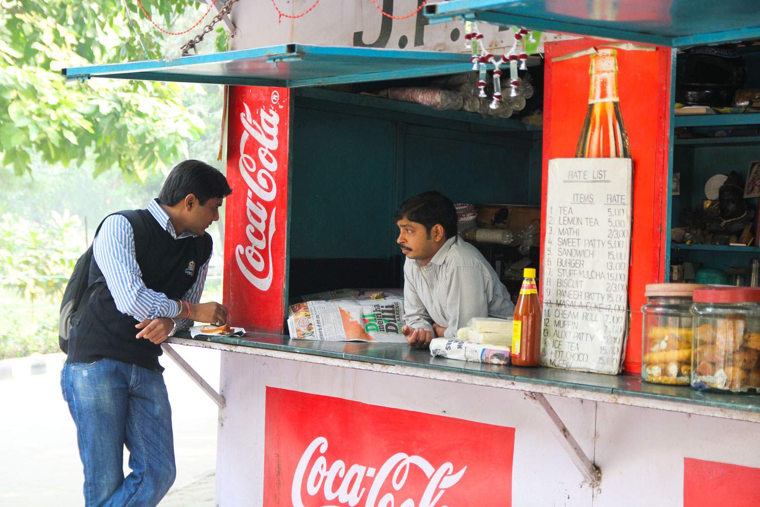 Challenge brewing as India's chai wallahs face growing popularity ...