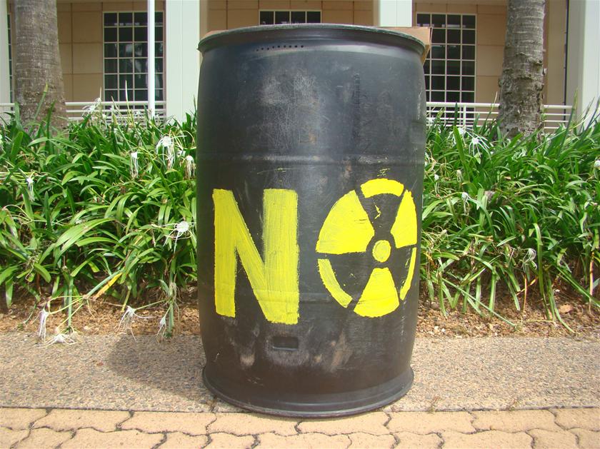 Nuclear waste dump opponents rally - ABC News