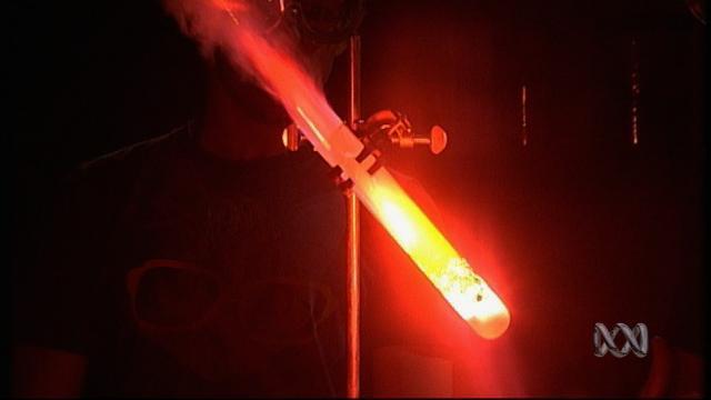 Elliot and the Surfing Scientist: Implode a soft drink can using an ...