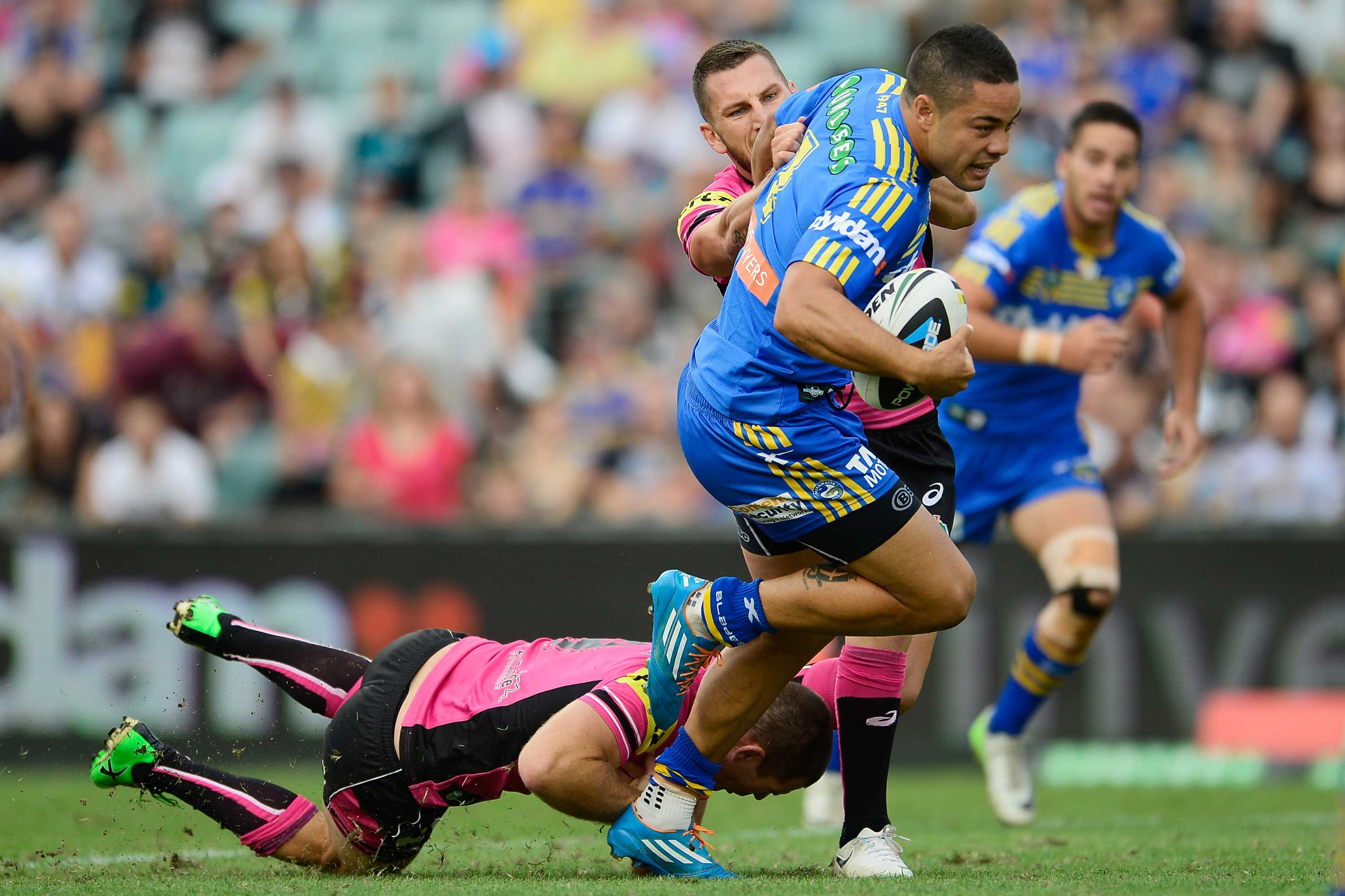 Parramatta Eels thump Penrith Panthers 32-16 in NRL clash at Parramatta ...