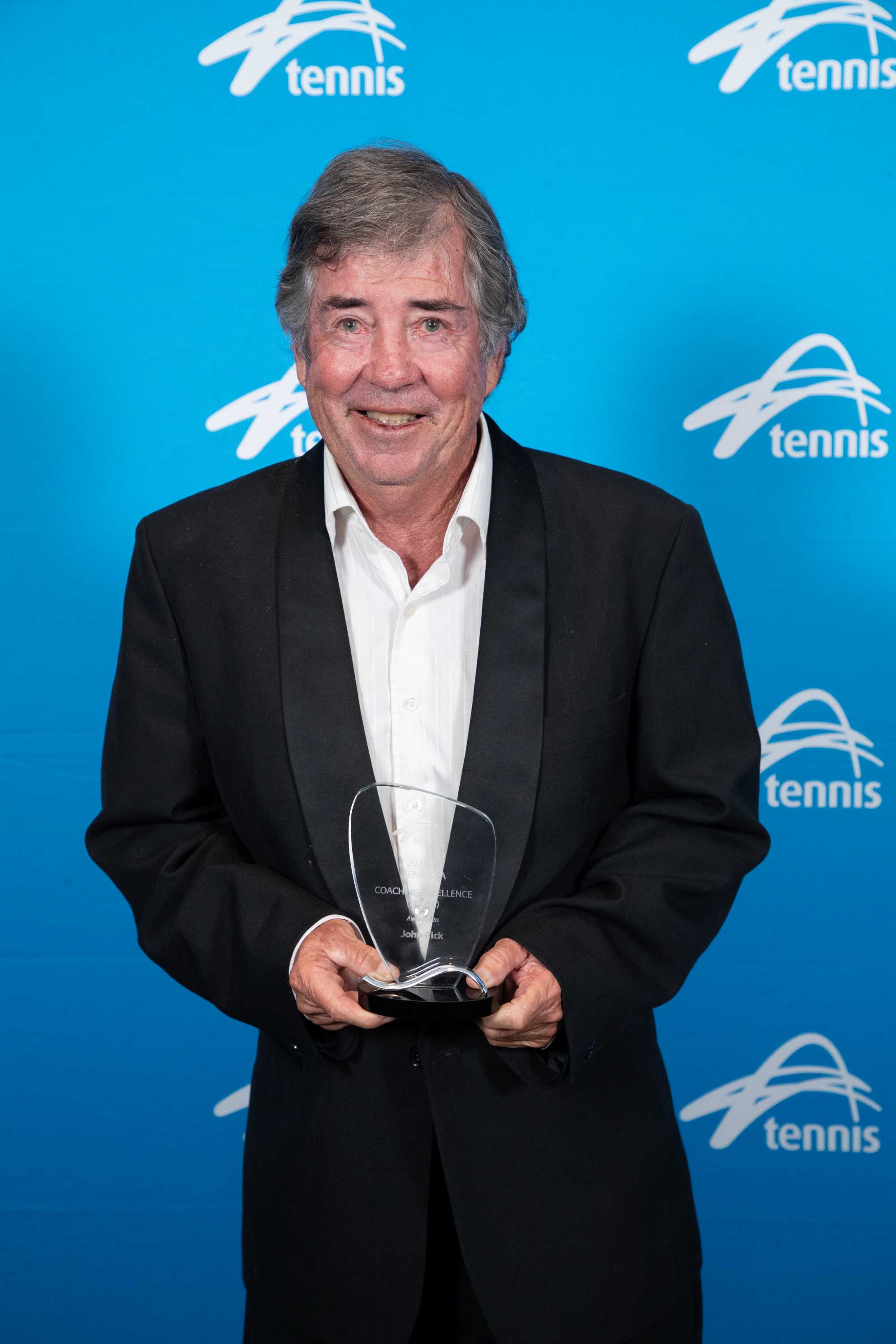 Top tennis gong for Renmark’s John Pick - ABC listen