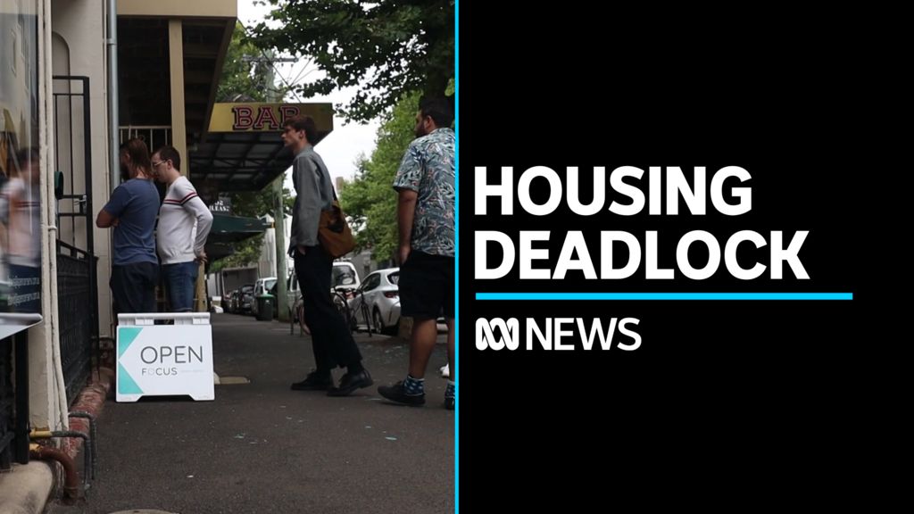 Australian armoured vehicles praised on Ukrainian frontline - ABC News