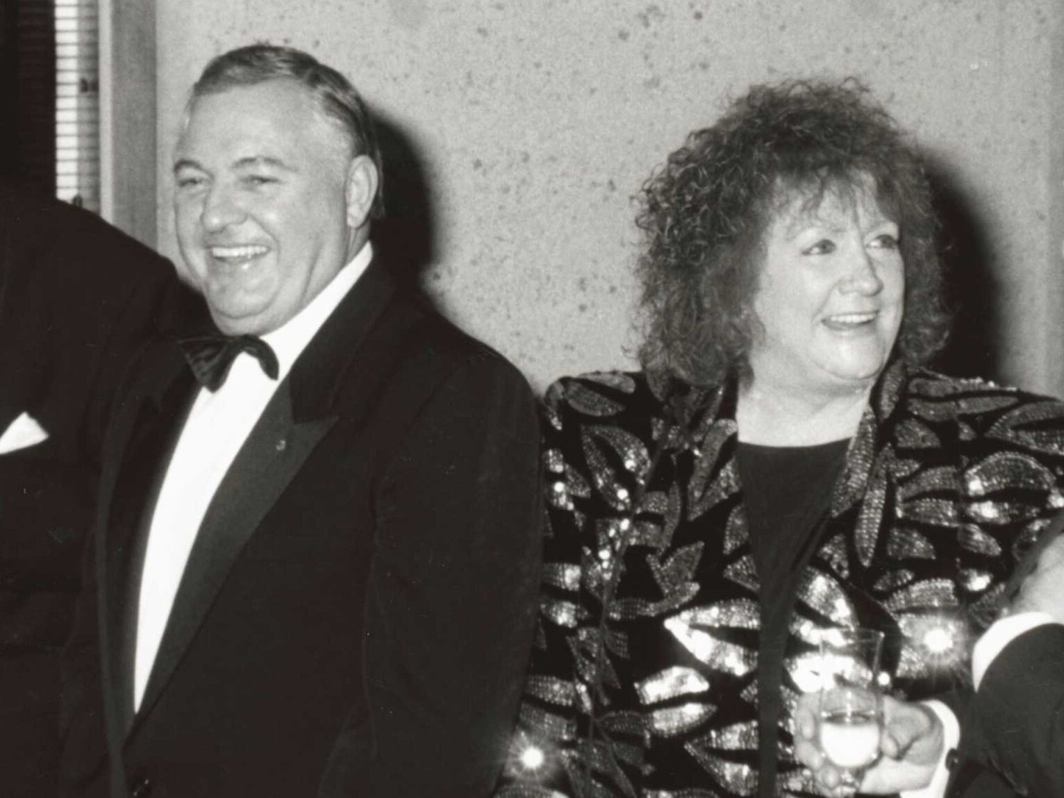 Eileen Bond, ex-wife of controversial Perth businessman Alan Bond, dies ...
