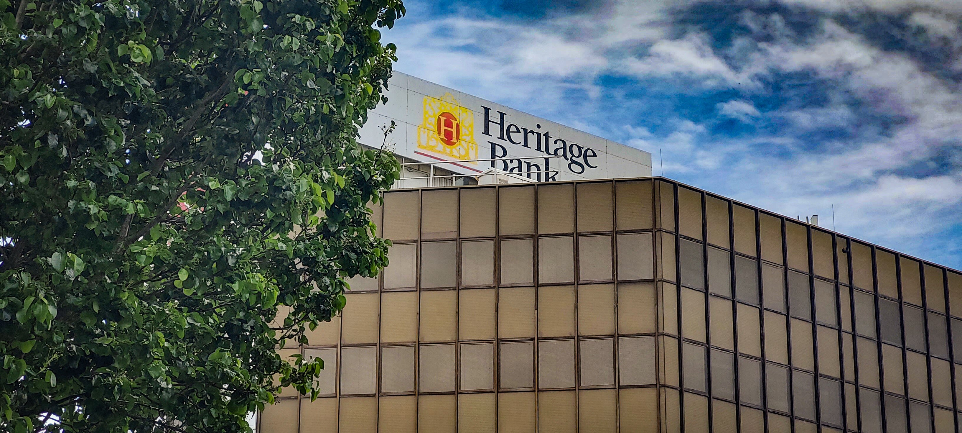 Heritage Bank and People's Choice merge, plans to keep head office in ...