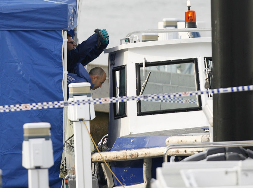 Police interview harbour crash survivors - ABC News