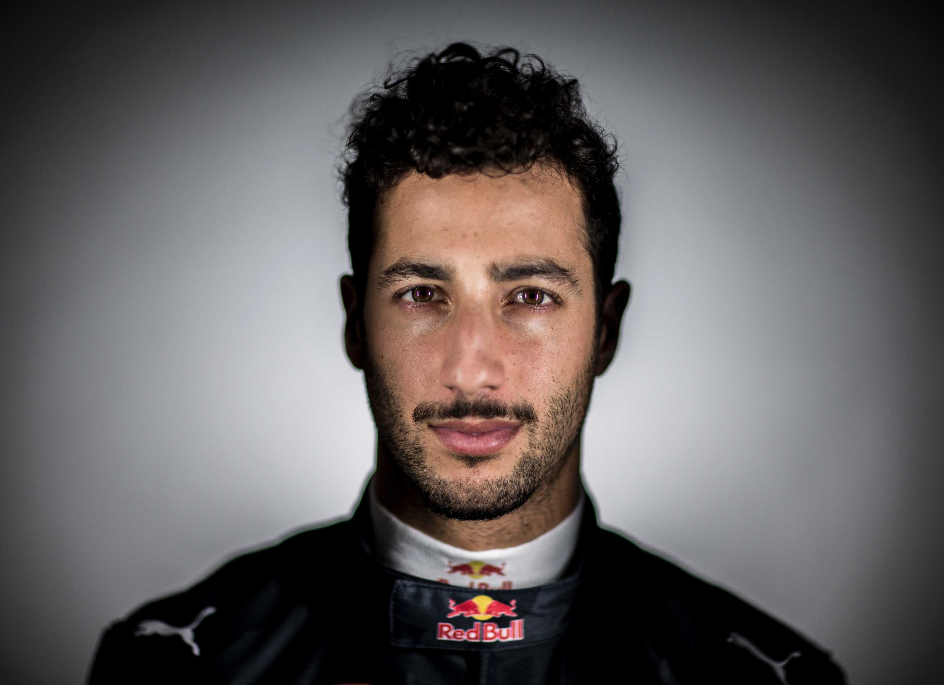 Daniel Ricciardo keen on move to Ferrari from Red Bull, but yet to ...
