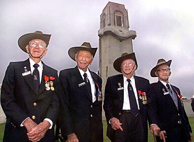 WWI veteran Smout dies - ABC News