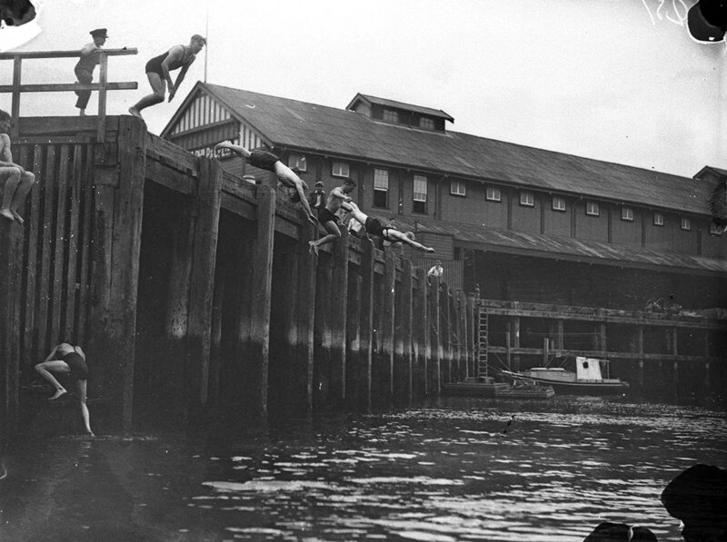 Miller's Point: watching the big ships come in - ABC listen