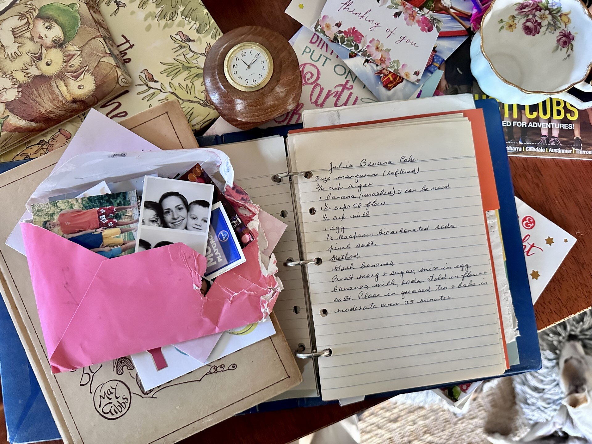 How to honour and organise personal treasures and family heirlooms to ...