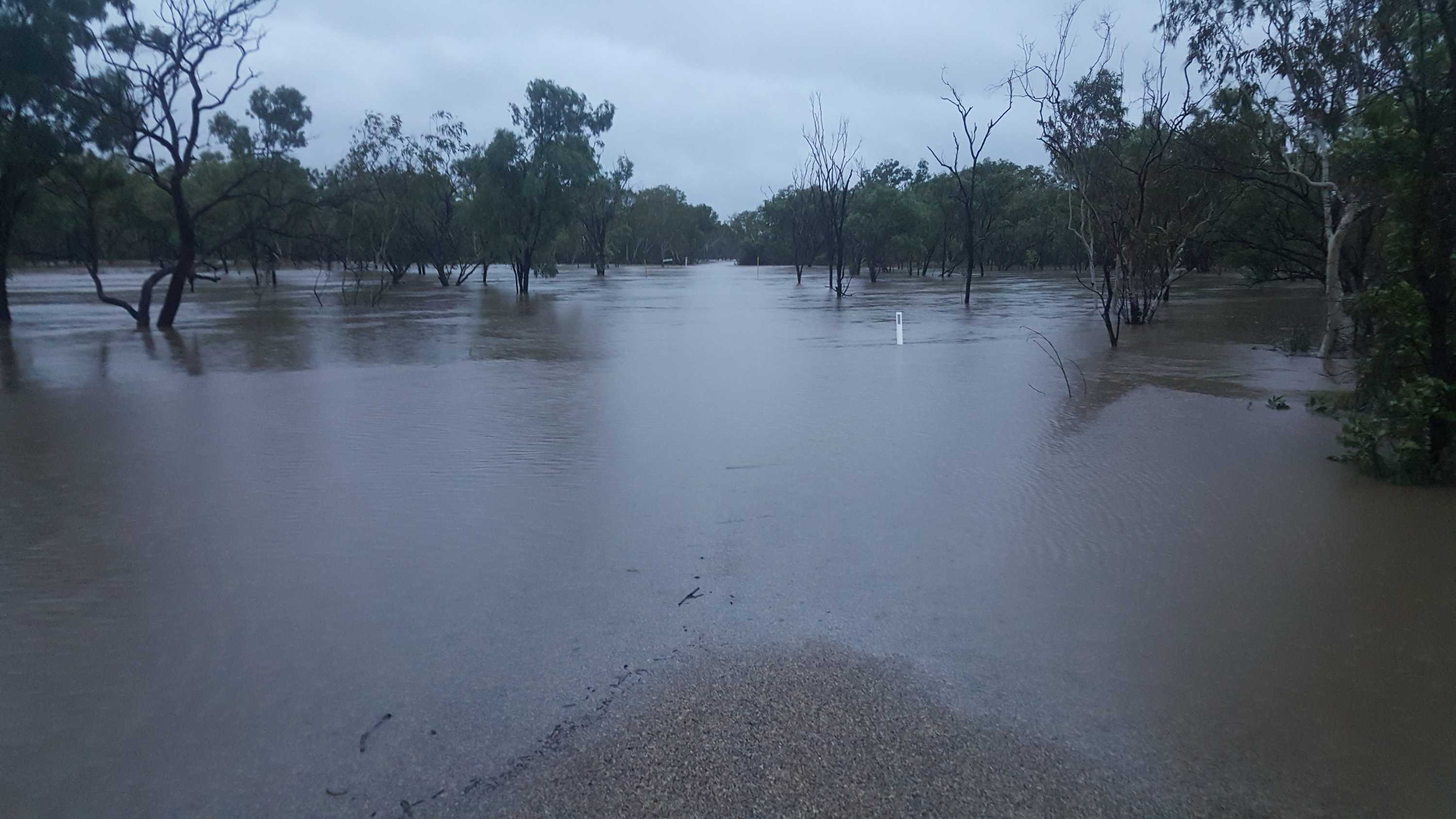 BoM says second monsoon to bring down temperatures in Darwin - ABC News