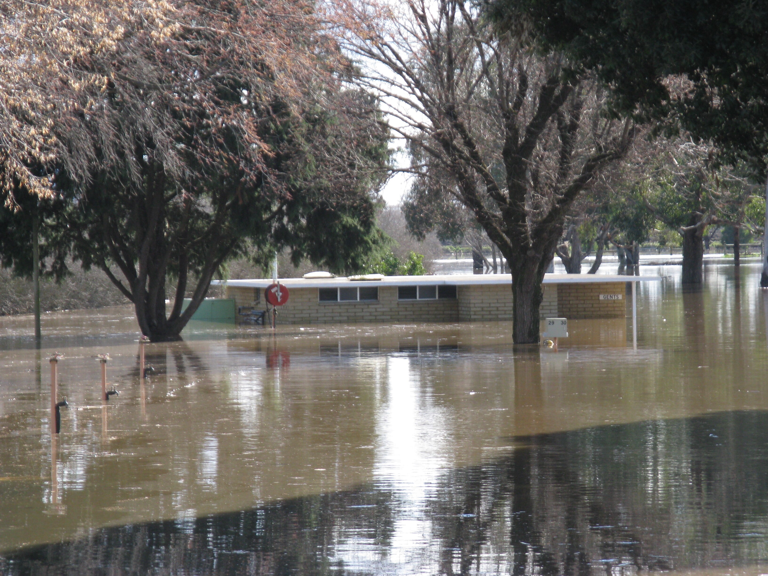 Flood danger passes in northern Tasmania - ABC News