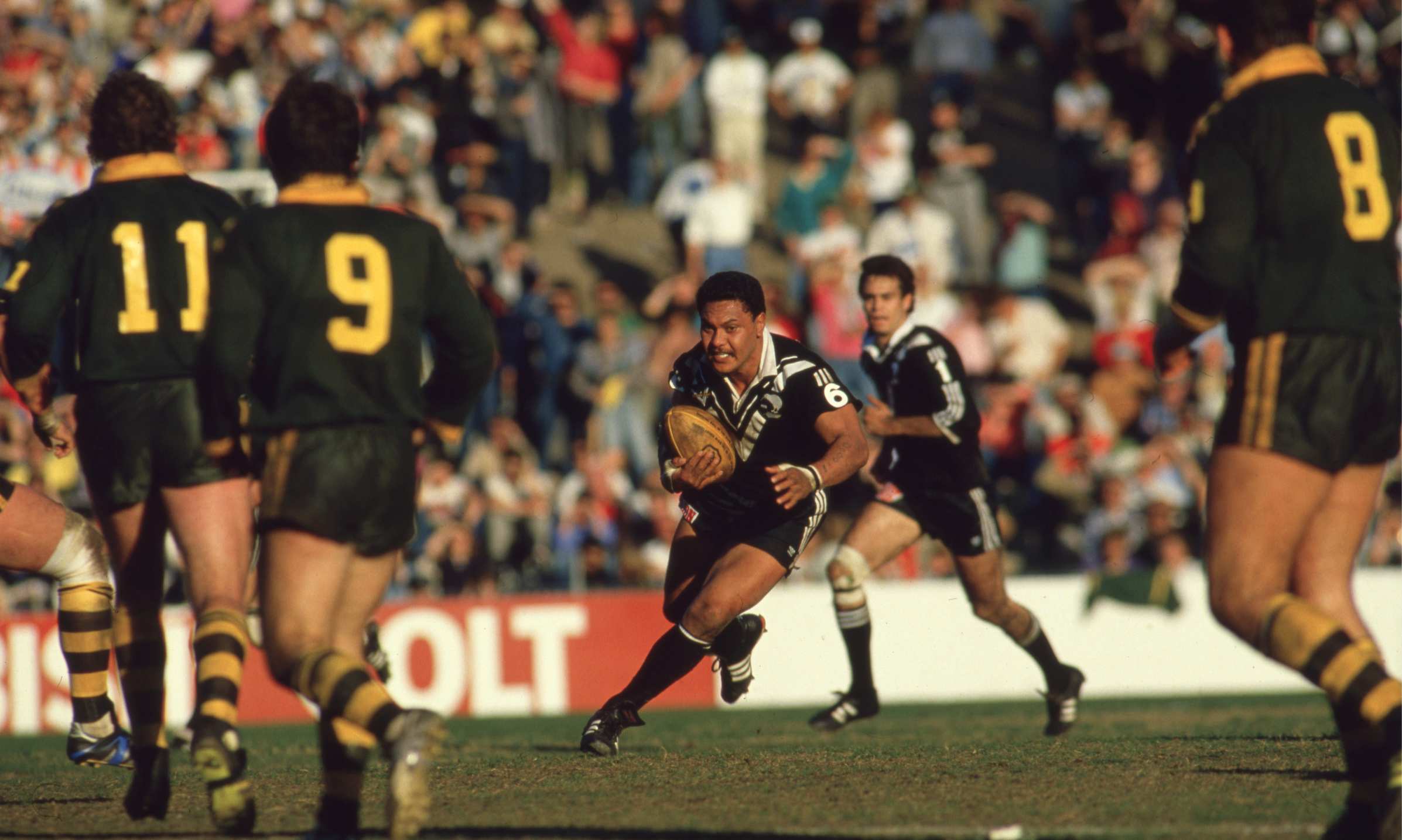 Olsen Filipaina rugby league's Polynesian trailblazer - ABC News