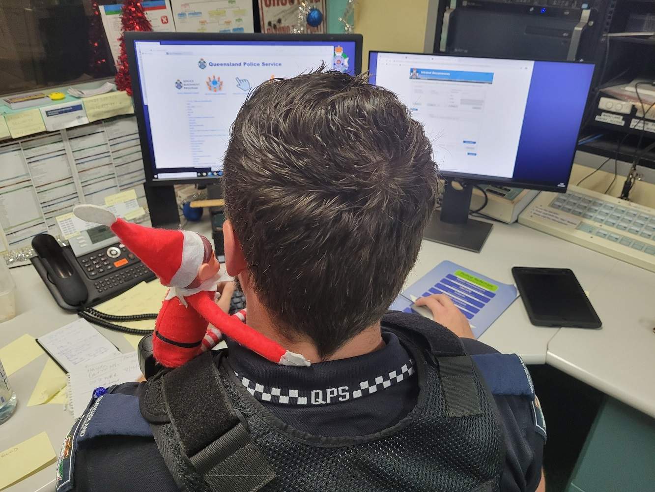 Elf on the Shelf helps Rockhampton police spread Christmas safety ...