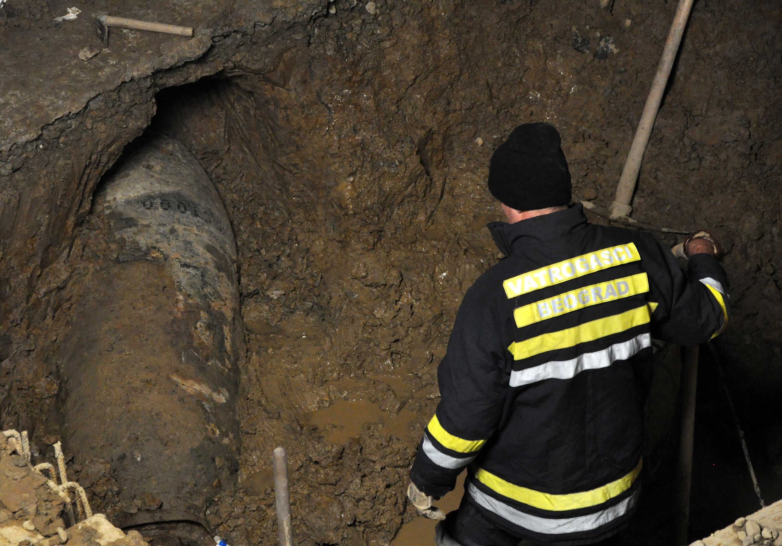 Nazi bomb removed from Belgrade construction site - ABC News