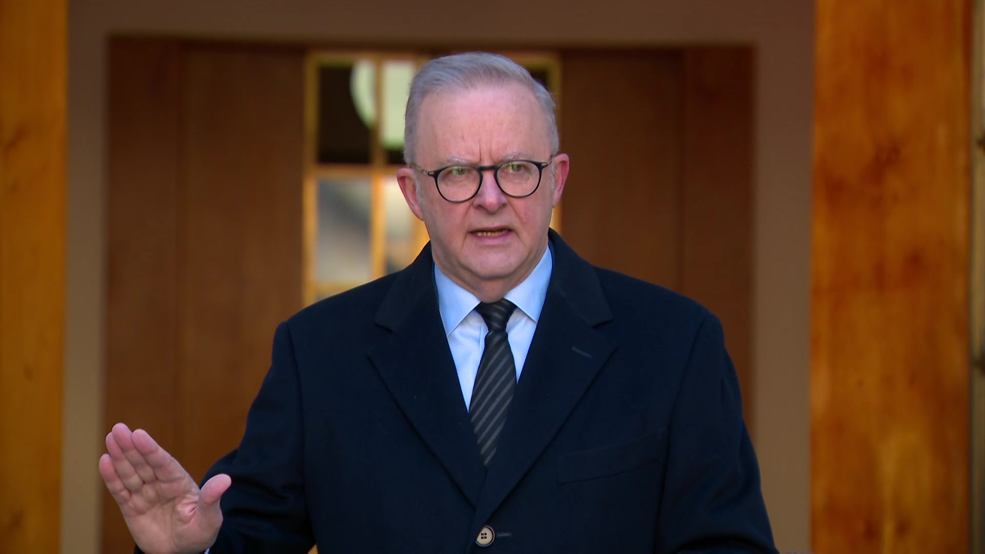 Anthony Albanese, Julia Gillard join Victorian Premier Jacinta Allan in ...