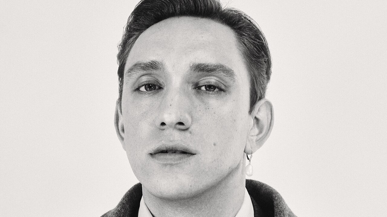 The xx's Oliver Sim releases debut solo single 'Romance With A Memory ...