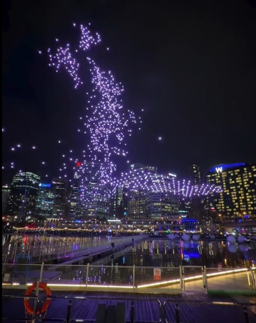 How did almost 90 drones crash during Sydney's Vivid festival? - ABC News