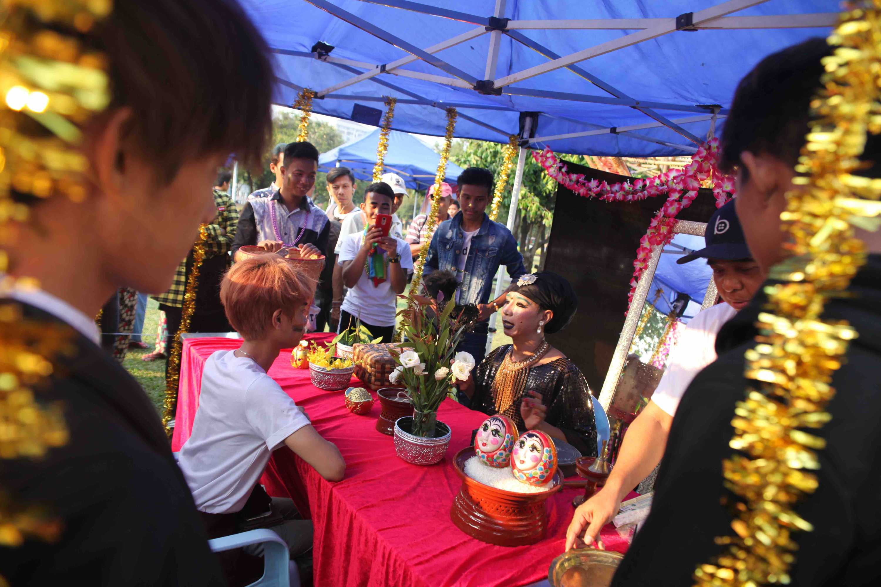 A 'deity' for one week - ABC News