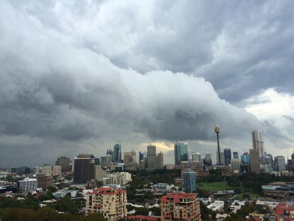 Severe weather hits NSW; SES called to more than 500 jobs in Sydney ...