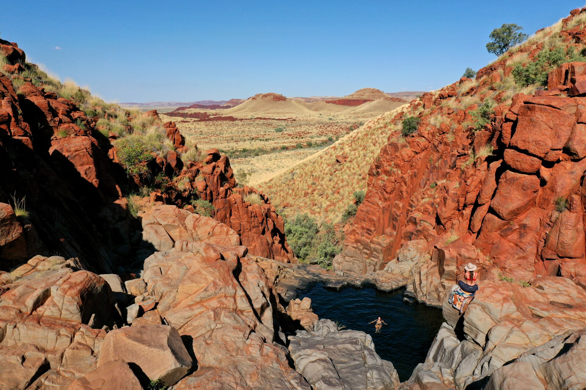 Migrants in regional Australia experience social isolation, limited job ...