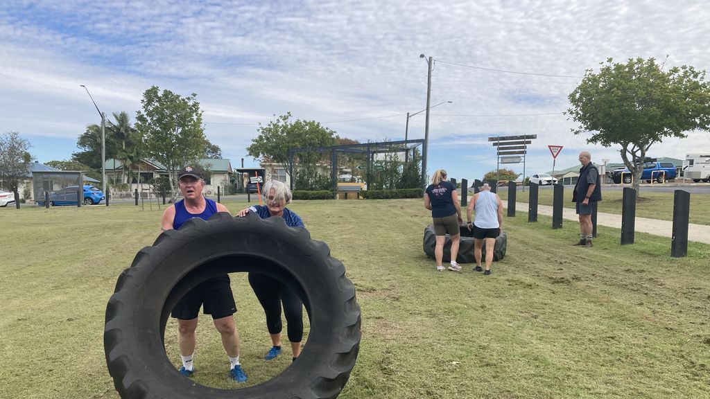 Farmers tackle fitness challenge at Casino Beef Week - ABC News