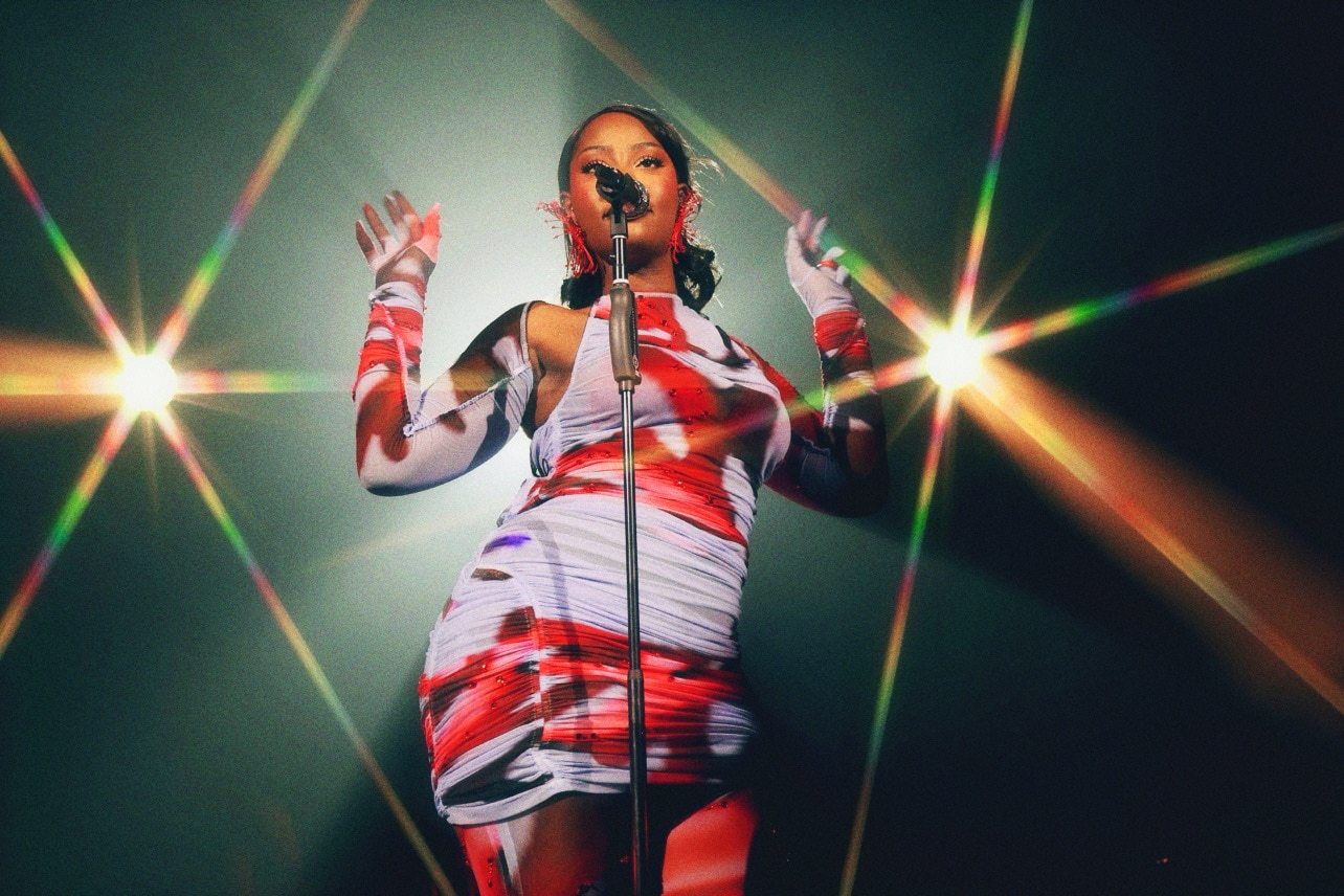 Grammy winner Tems performs to sold-out crowds on Born in the Wild ...