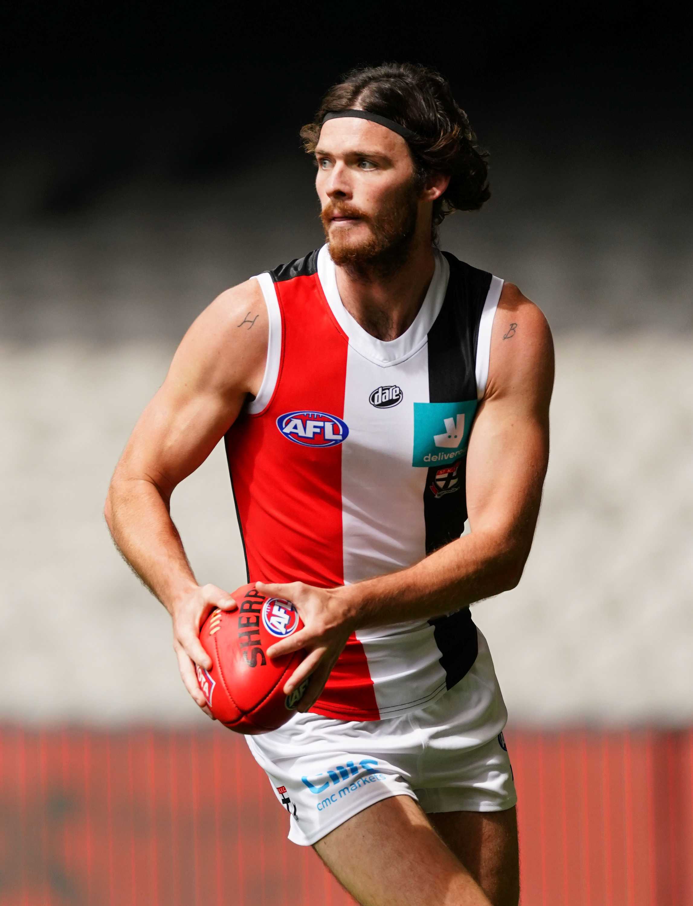 St Kilda's Dylan Roberton retires from AFL ahead of 2021 season as he ...