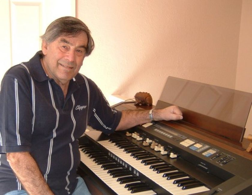 Music producer on child sex charge - ABC News