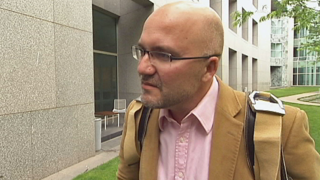 Liberal strategist Mark Textor apologises after apparently comparing ...