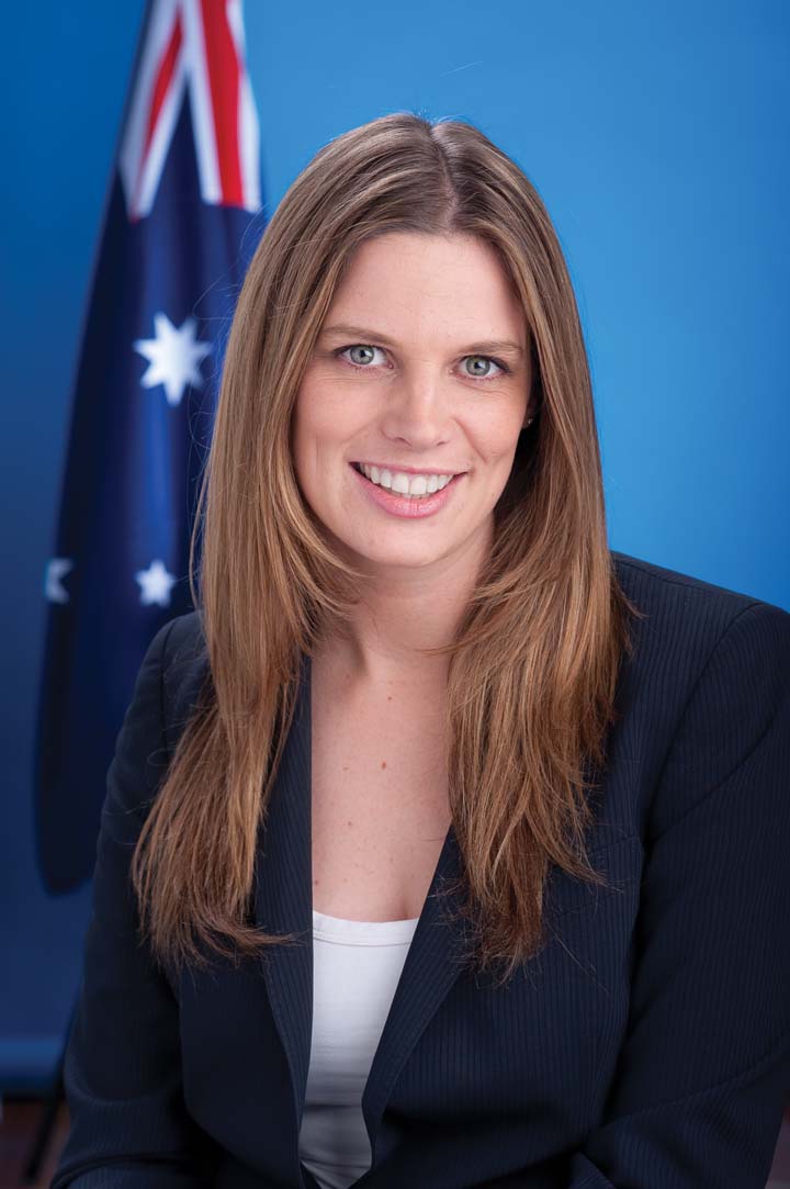 Kate Ellis quits politics - ABC Adelaide