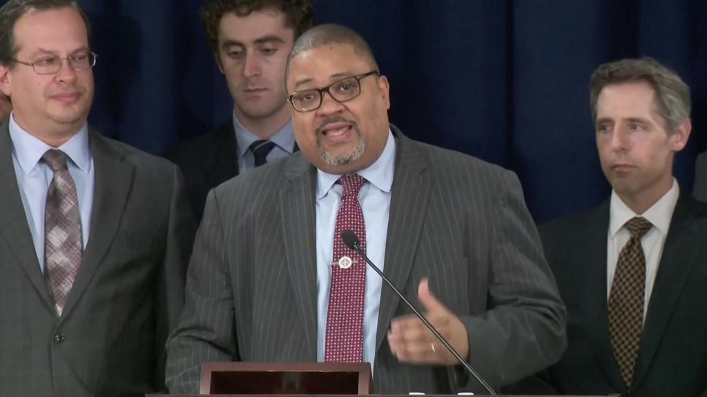 New York District Attorney thanks jurors after Trump guilty verdict ...