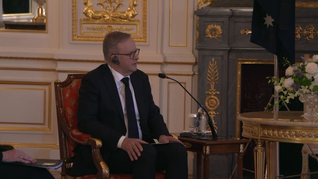 Anthony Albanese meets with Japan's Prime Minister ahead of Shinzo Abe ...