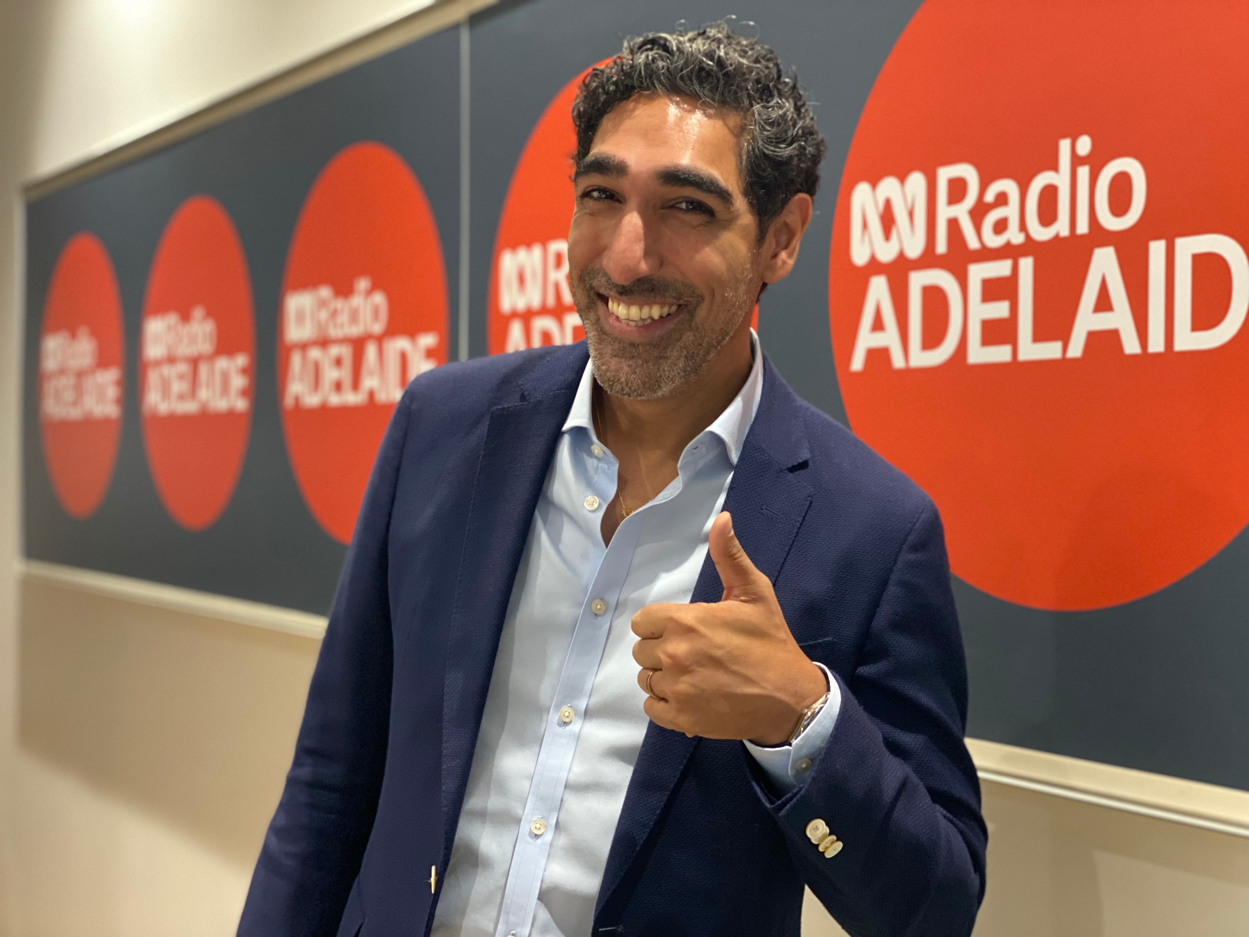 Denny vs Bevan - two ABC presenters, one 'crescent-shaped pruner' - ABC ...