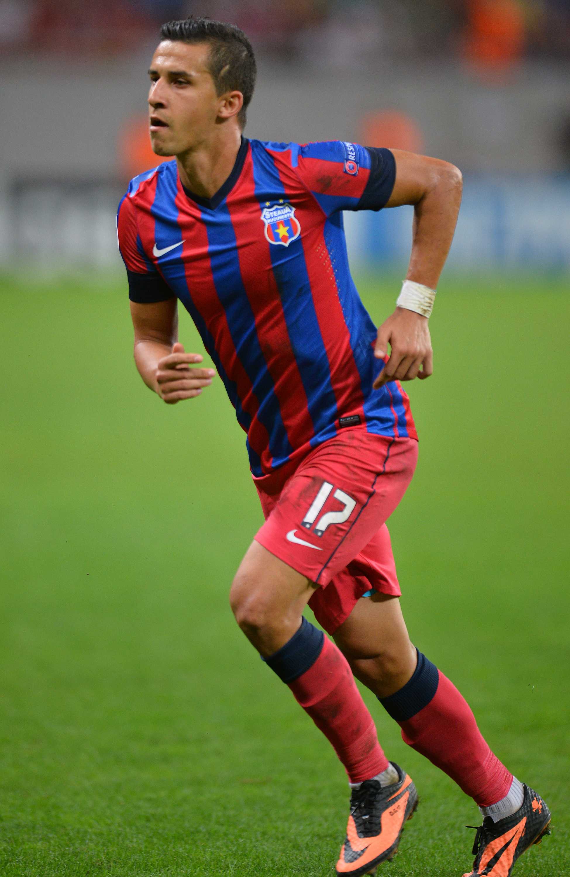 Melbourne Victory sign Macedonia defender Daniel Georgievski on one ...