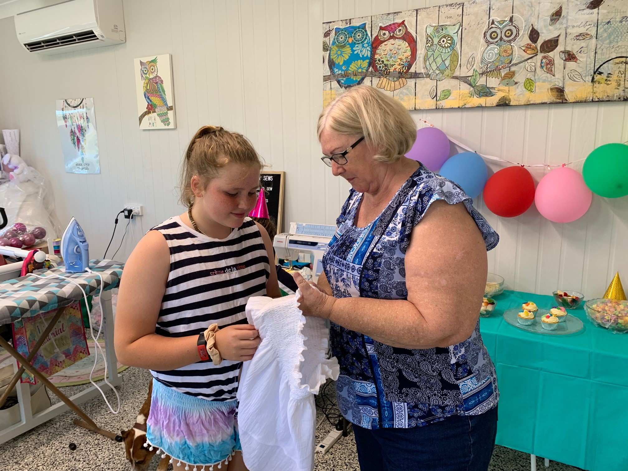 Sewing students turn to the tradition of their grandparents in battle ...