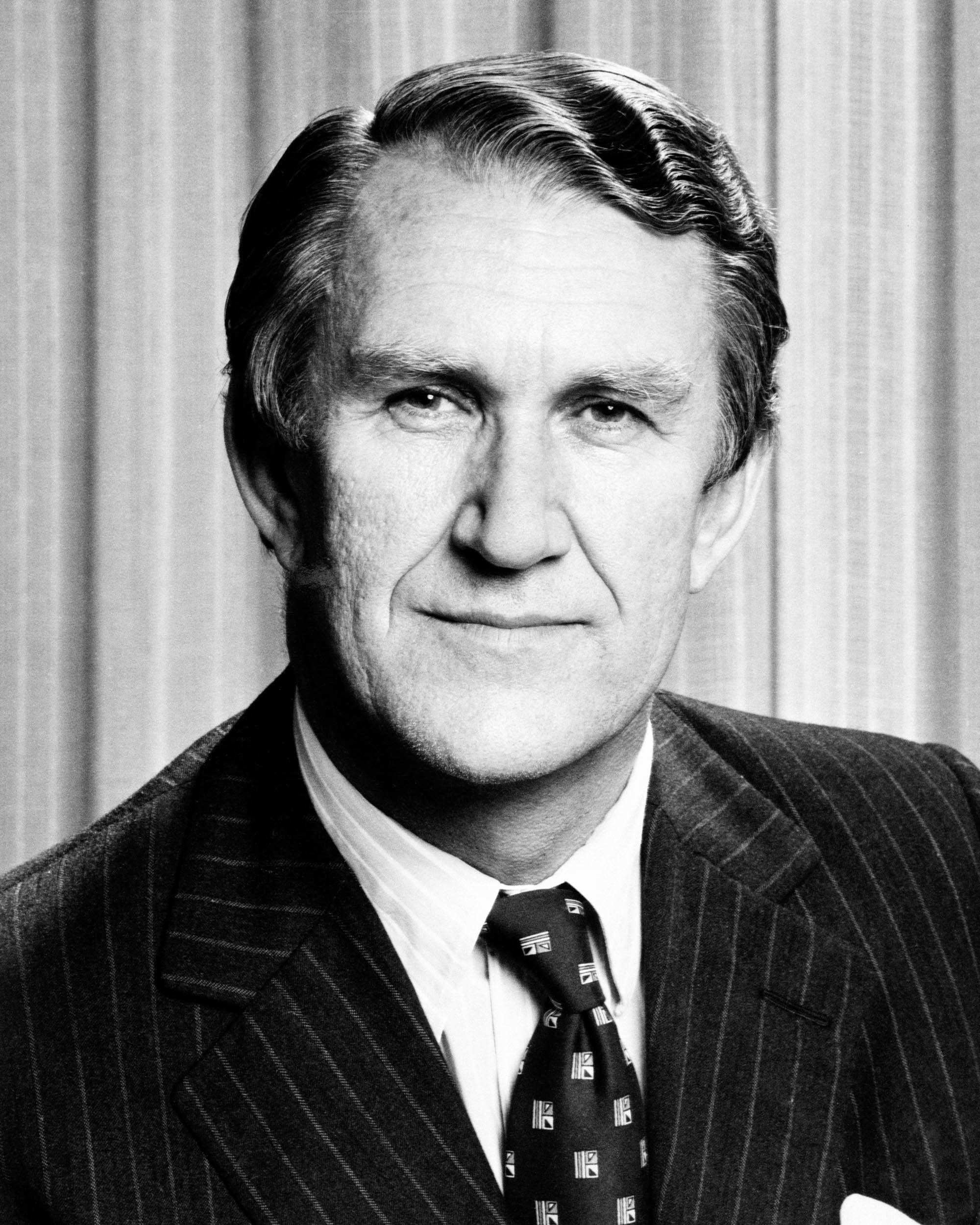 Australia reacts to death of former prime minister Malcolm Fraser - ABC News