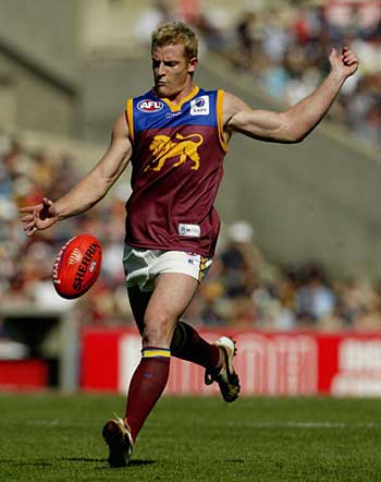 Voss stars in Lions victory - ABC News