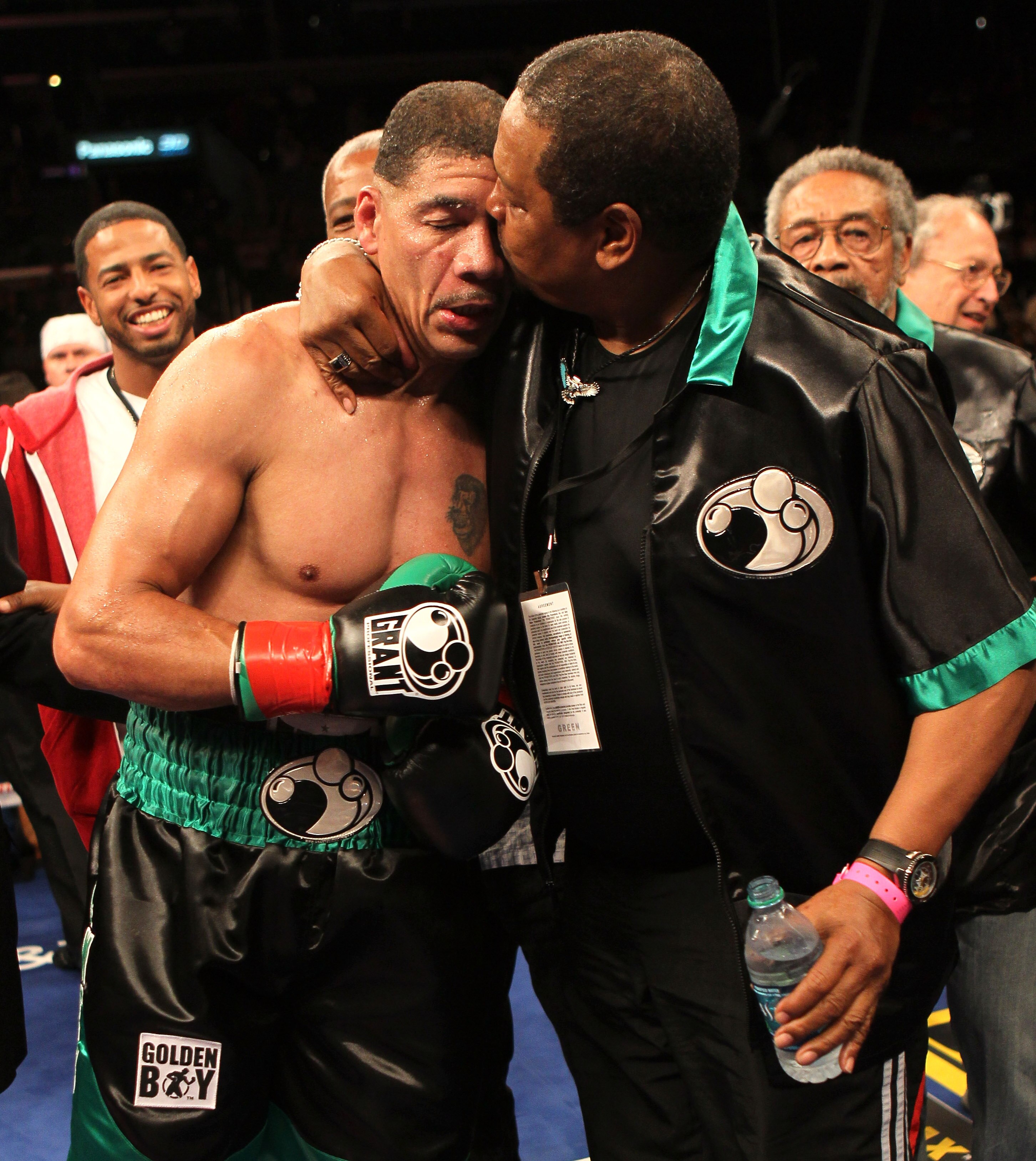 Free man Bozella wins boxing debut at 52 - ABC News