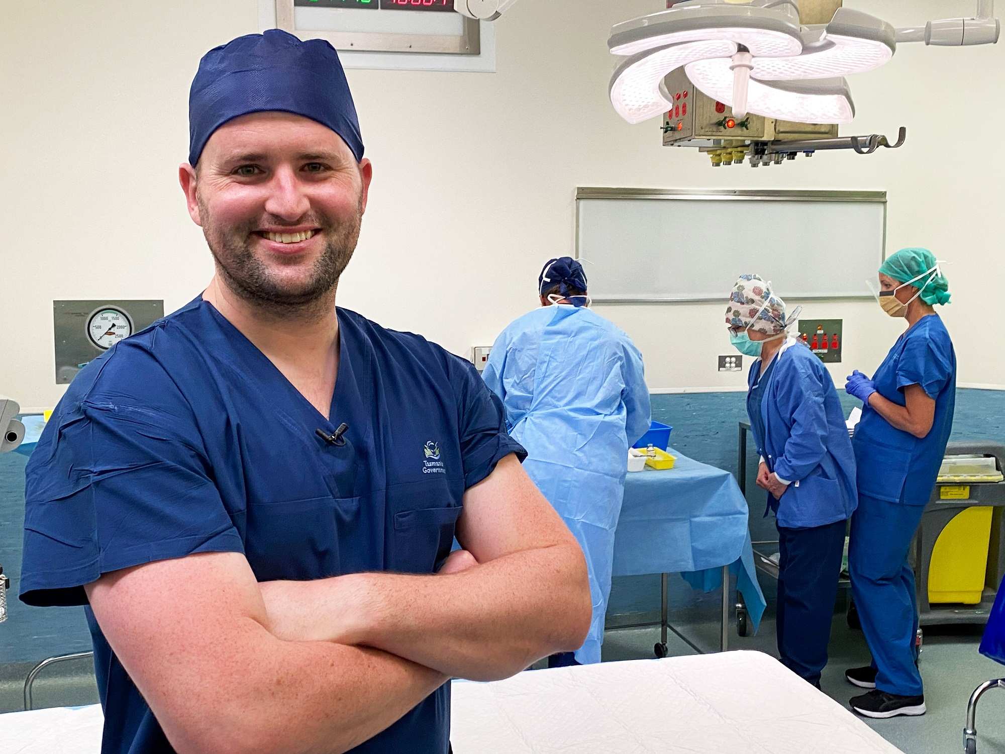 Tradies train up for emergency surgery on Australia's Antarctic team ...