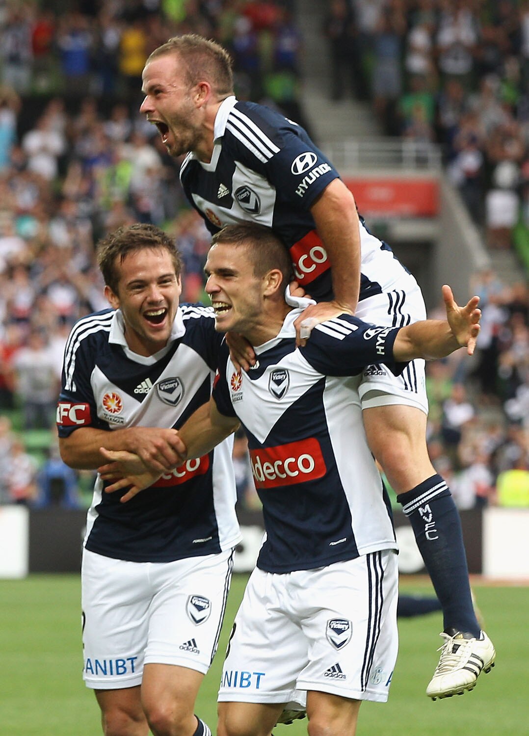 Victory find firepower in Phoenix win - ABC News