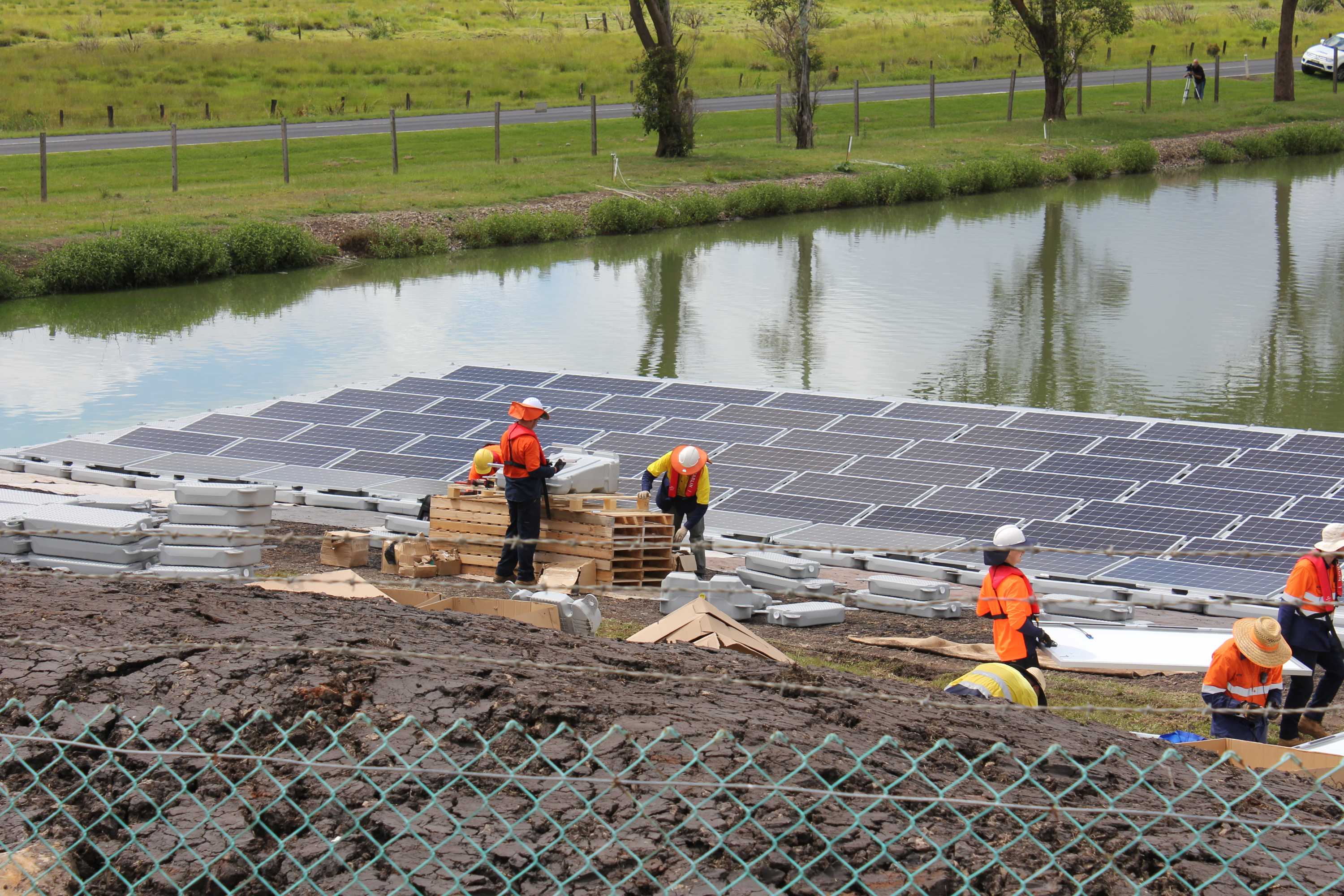Australia's first floating solar farm soon to be buoyant in Lismore ...