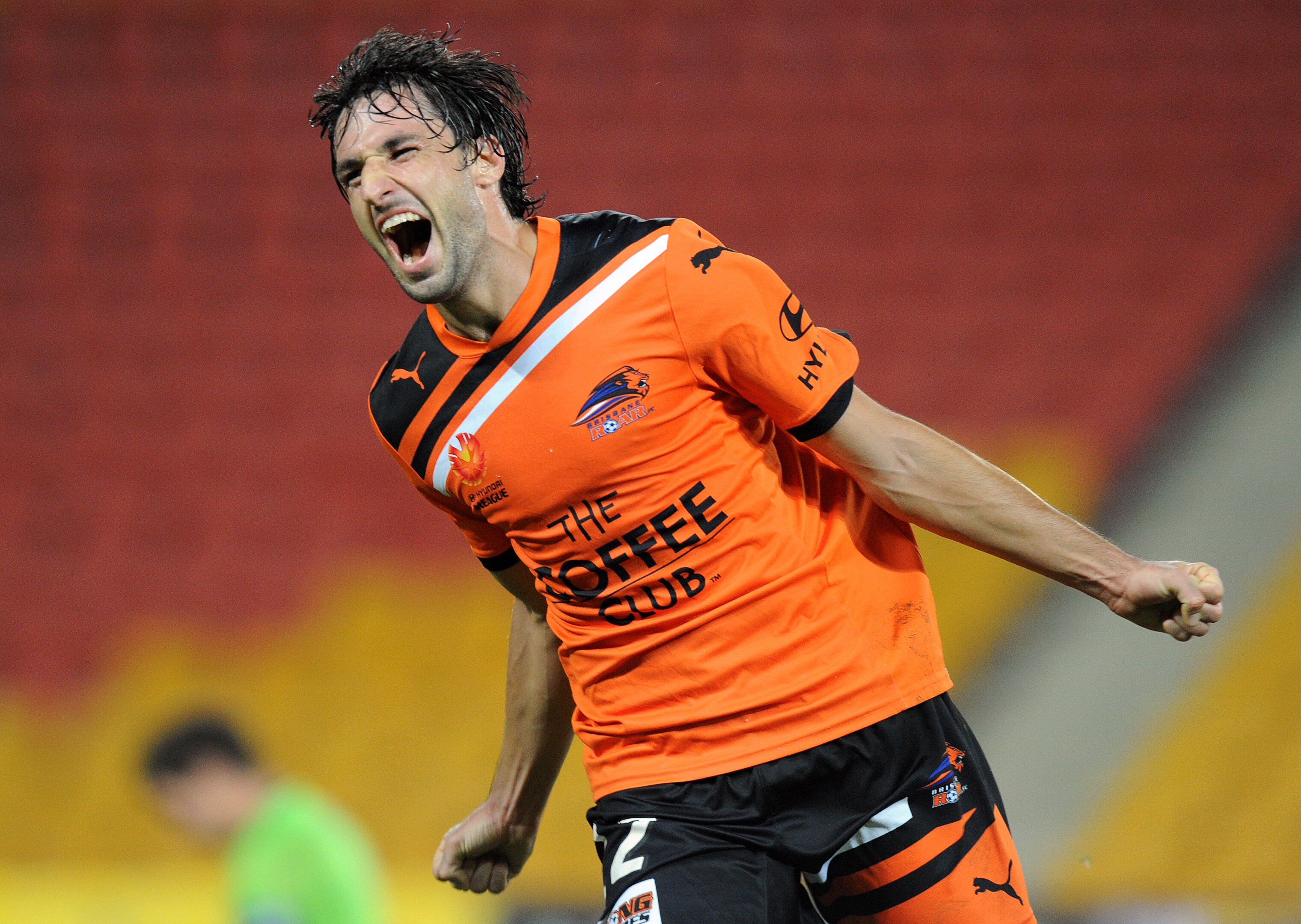 Roar sign Broich to long-term deal - ABC News