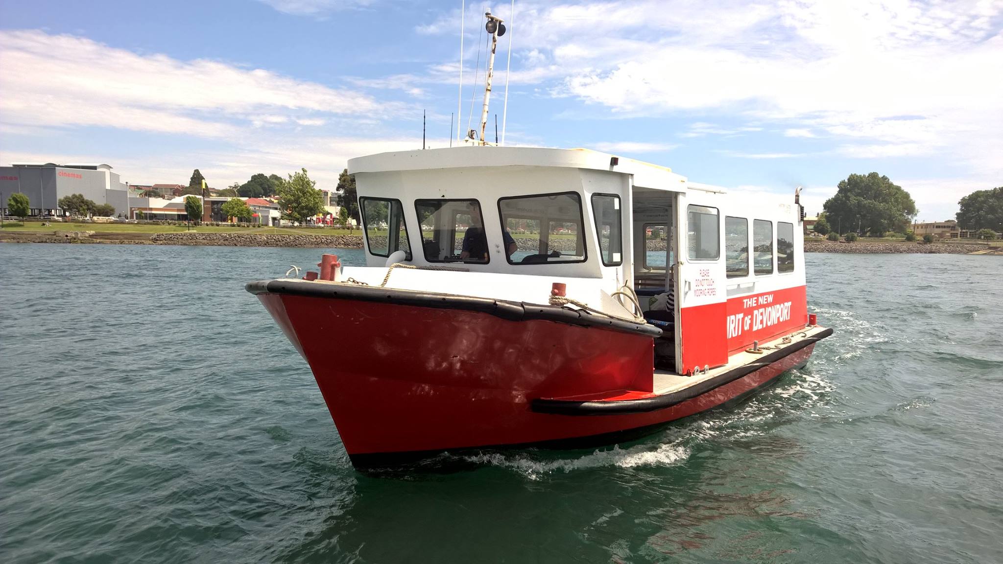 Spirit of Devonport ferry service ends after 160 years as passenger ...