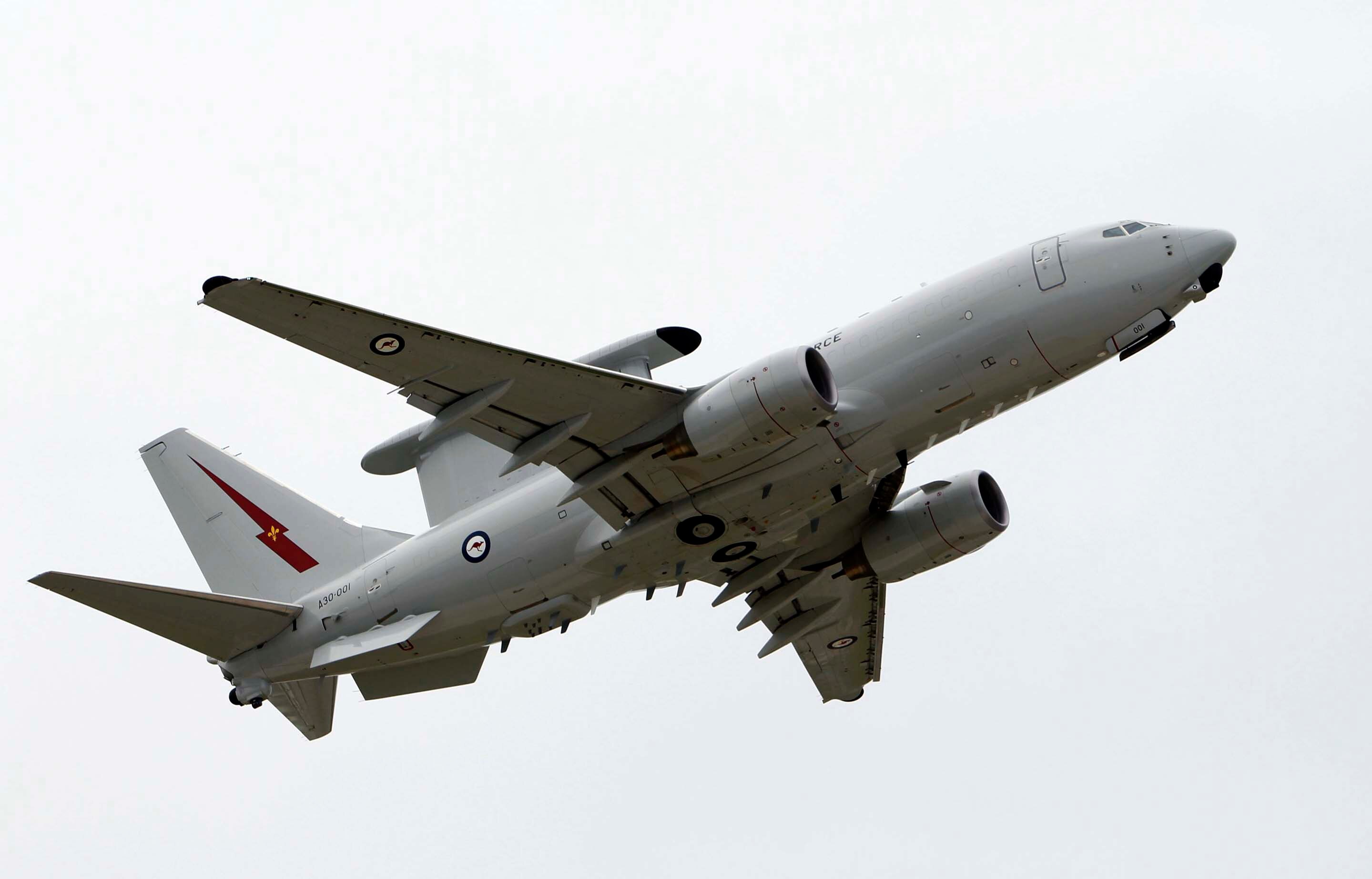 RAAF Squadron 2 honoured - ABC News