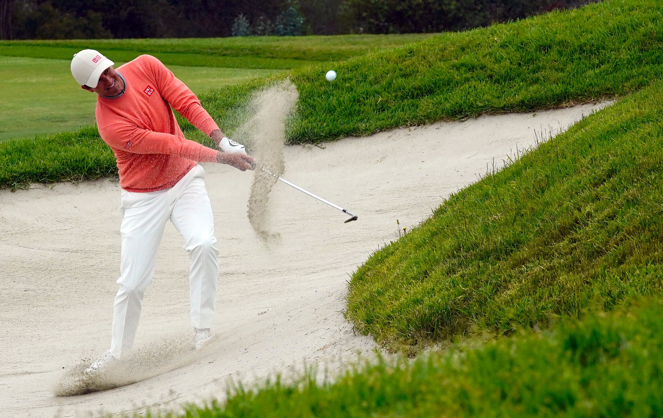 US Open led by Richard Bland and Russell Henley at halfway on 5-under ...