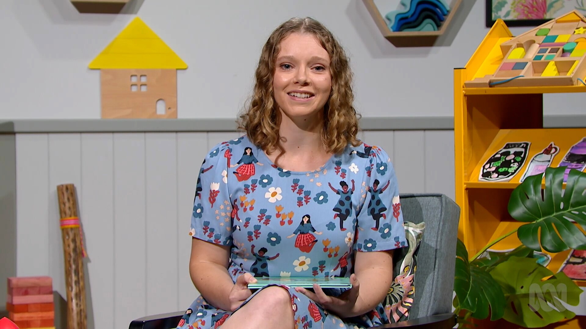 ABC Education Story Time: Flipper and Finnegan - ABC Education