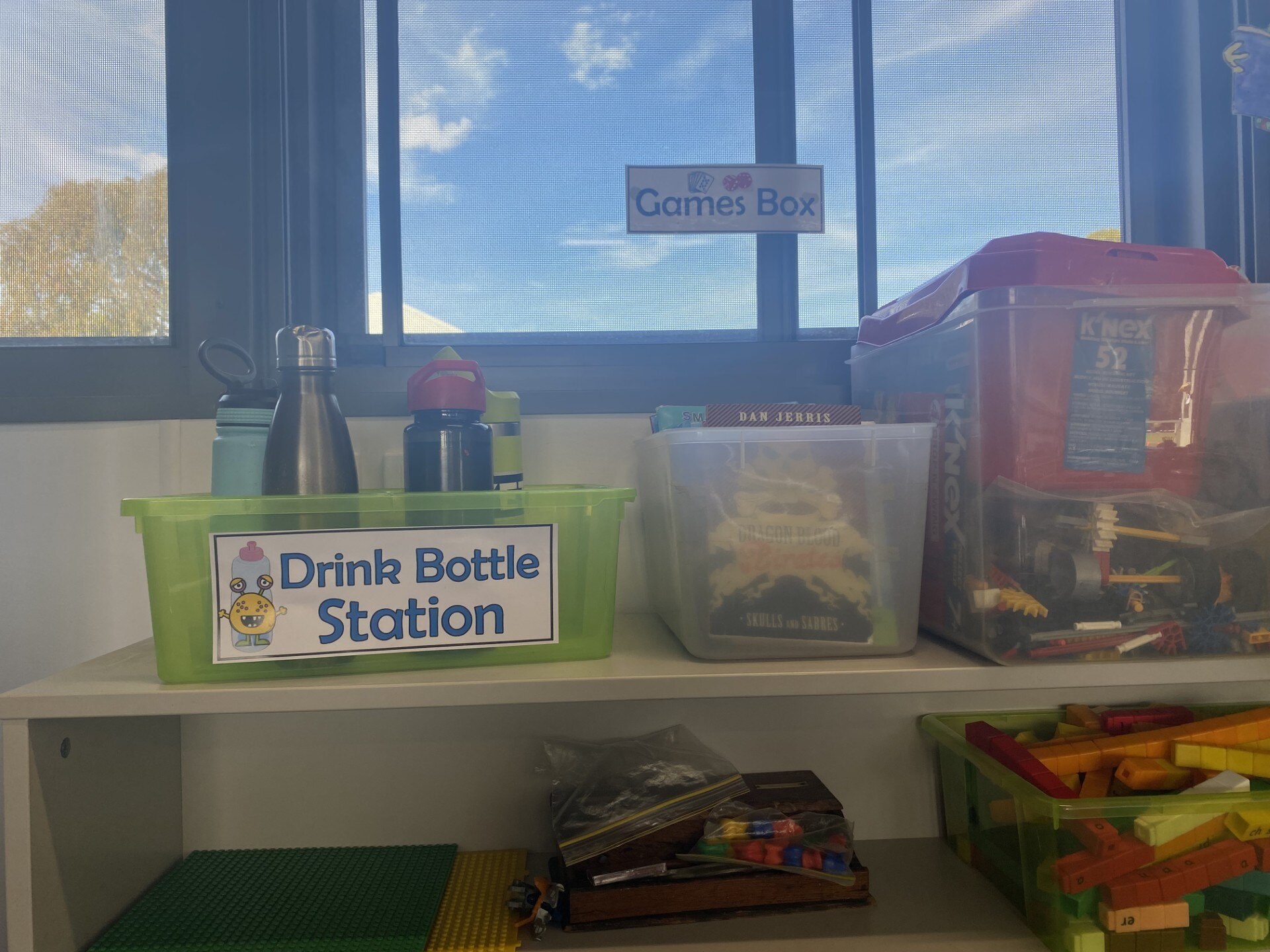 Should water bottles be banned in classrooms - ABC listen